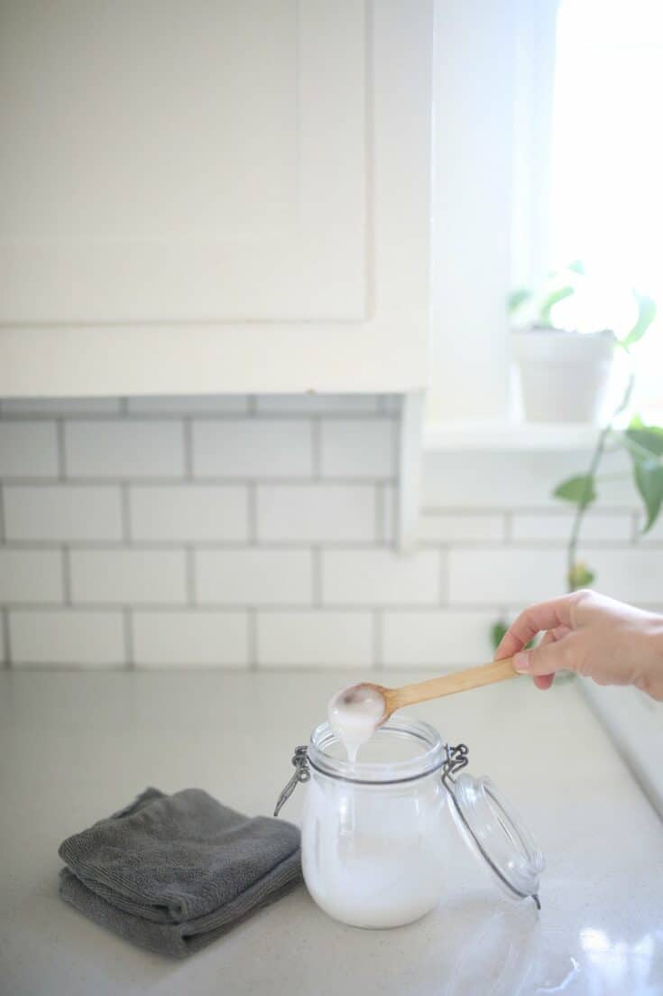 Homemade Nontoxic Bathroom Scrub Cleaner - Farmhouse on Boone