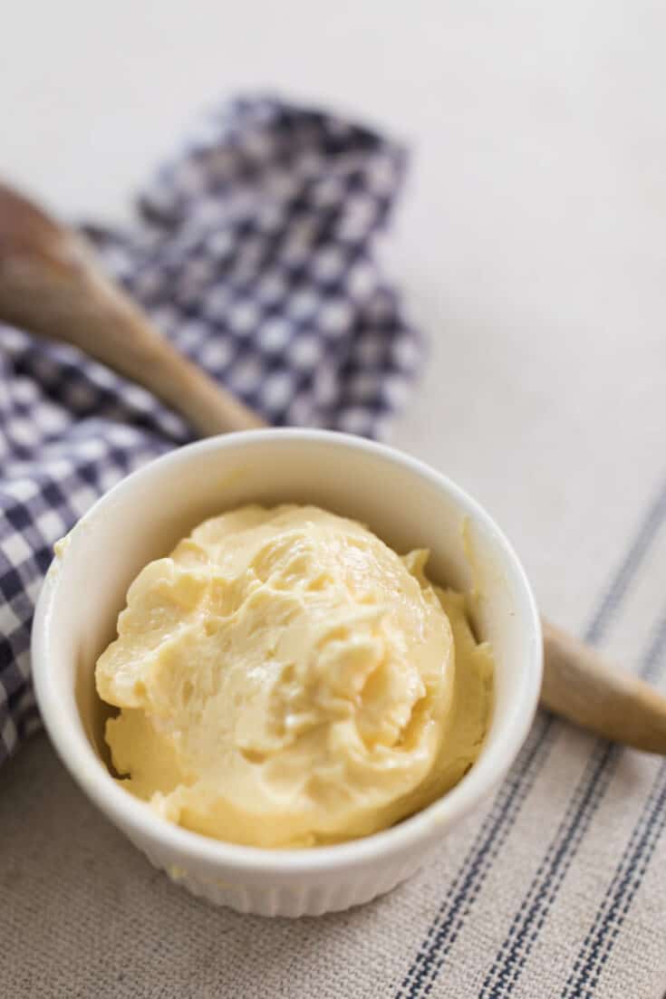 How to Make Raw Milk Butter in a Blender - Farmhouse on Boone