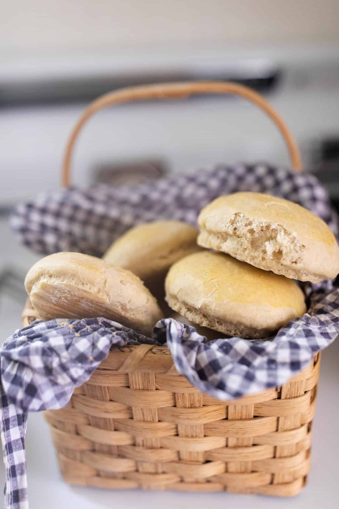 Sourdough Buns - Farmhouse on Boone