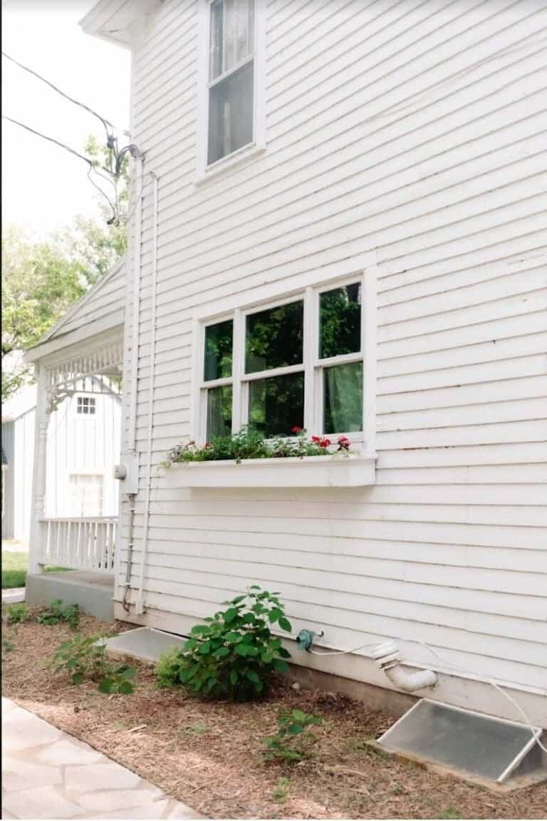 Victorian Farmhouse - Farmhouse on Boone