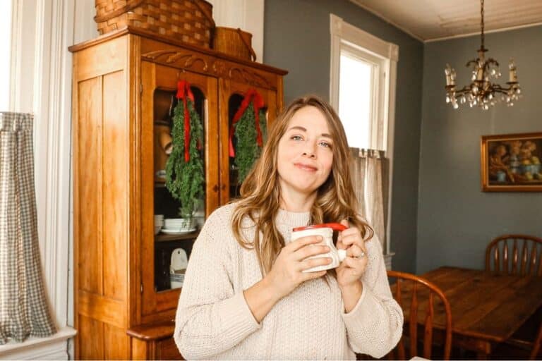 Meet Lisa from Farmhouse on Boone - Farmhouse on Boone