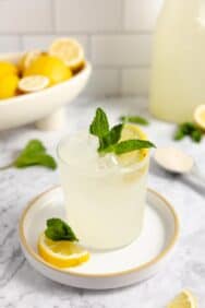 Easy Fermented Lemonade - Refreshing Probiotic Soda - Farmhouse on Boone