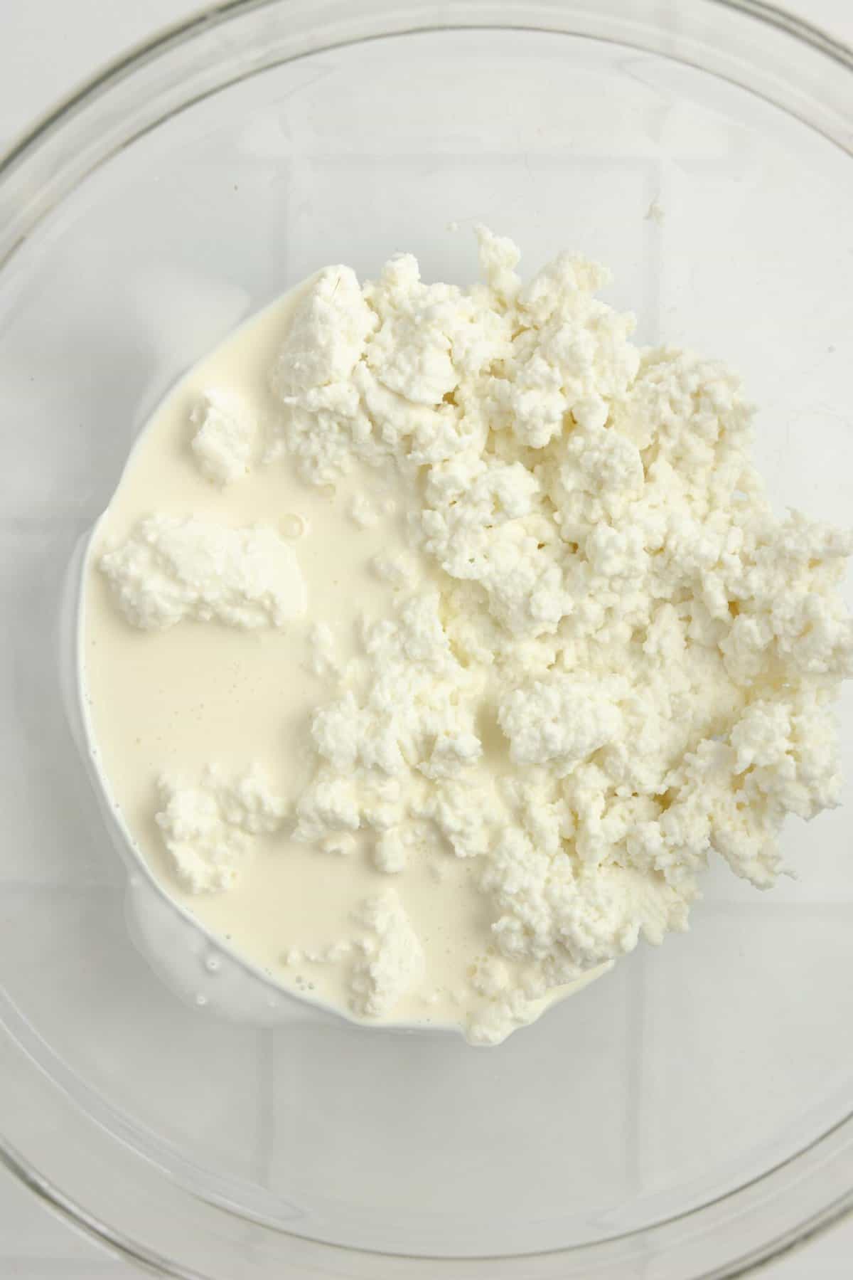 How To Make Homemade Cottage Cheese - Farmhouse on Boone