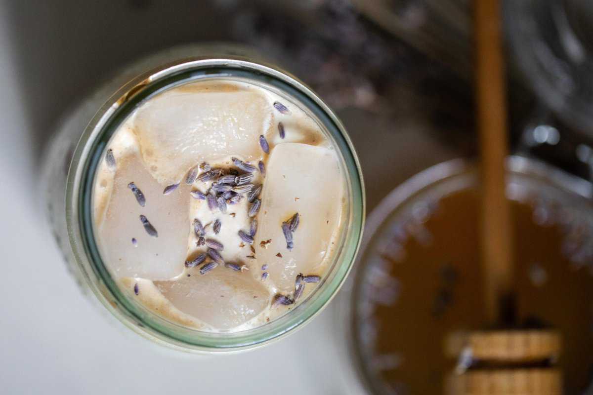 Homemade Lavender Latte with Honey - Farmhouse on Boone
